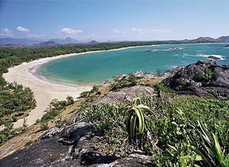 Tolagnaro – Les criques de Lokaro – Madagascar Vision